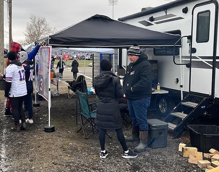 Locally made ‘get well card’ for Bills player receives high marks ...